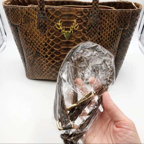 Taxidermy | Bags | Taxidermy Midi Mackle Brown Python Purse Handbag ...